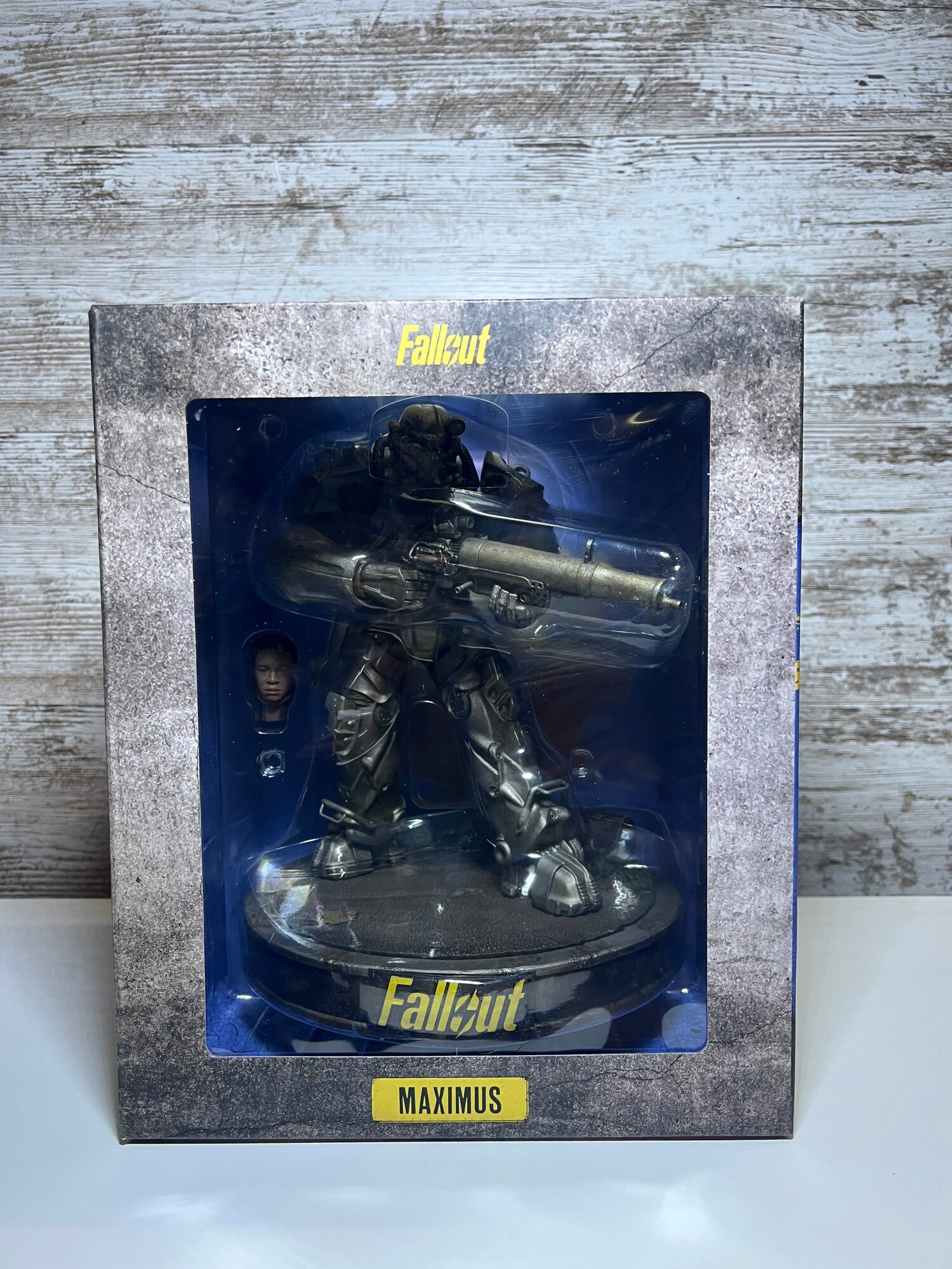 Фигурка Максимус, Фоллаут, Maximus, Fallout, 24 см, от Dark Horse