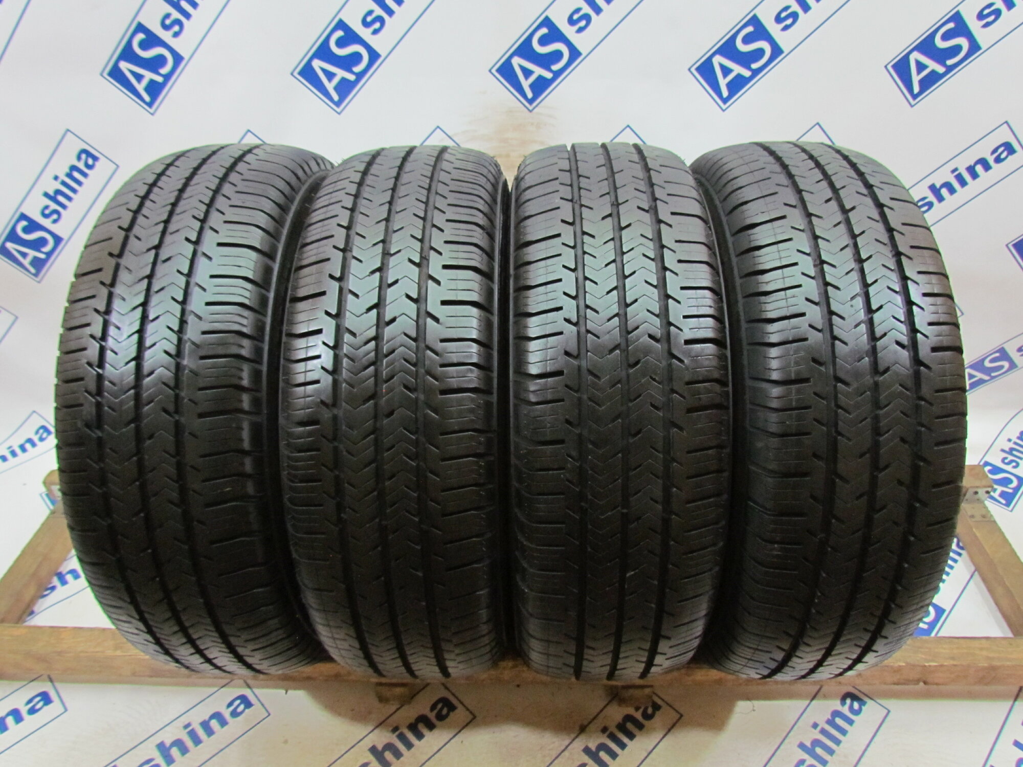 Michelin Agilis 51 215 65 R16 C летние БУ шины износ до 5% , артикул 0027505