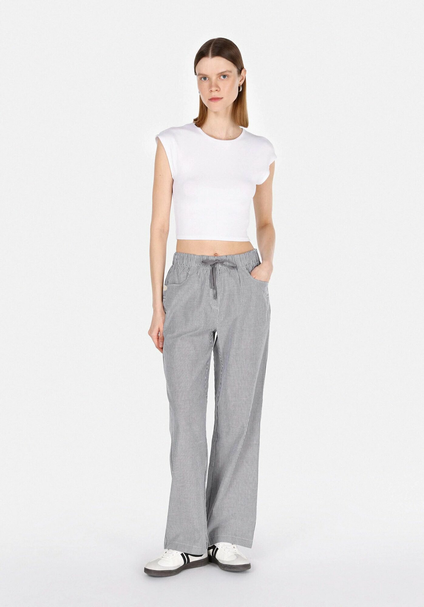 Брюки STRAIGHT FIT