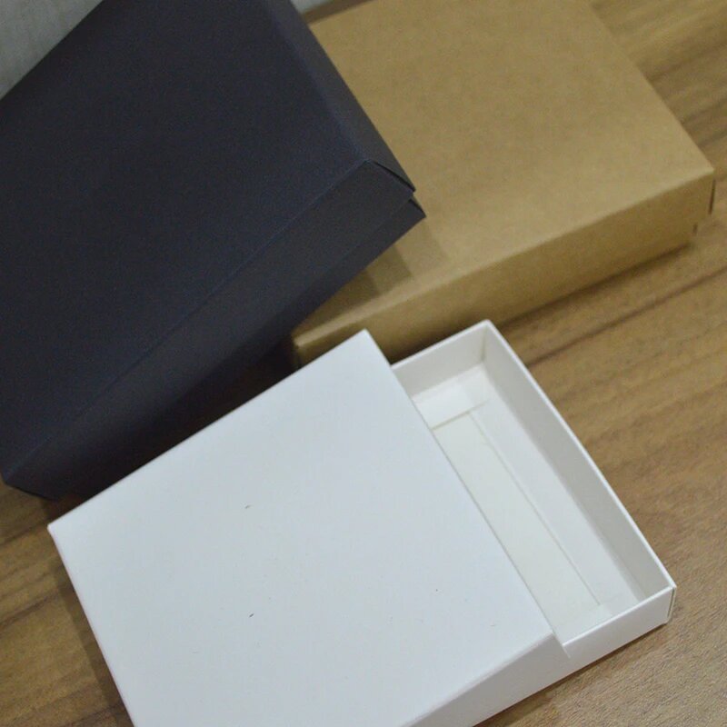 Серые подарочные коробки 21X15X5 см