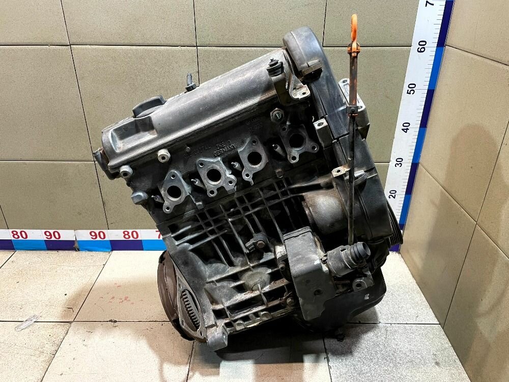 Двигатель VW Polo III AER 030100098EX