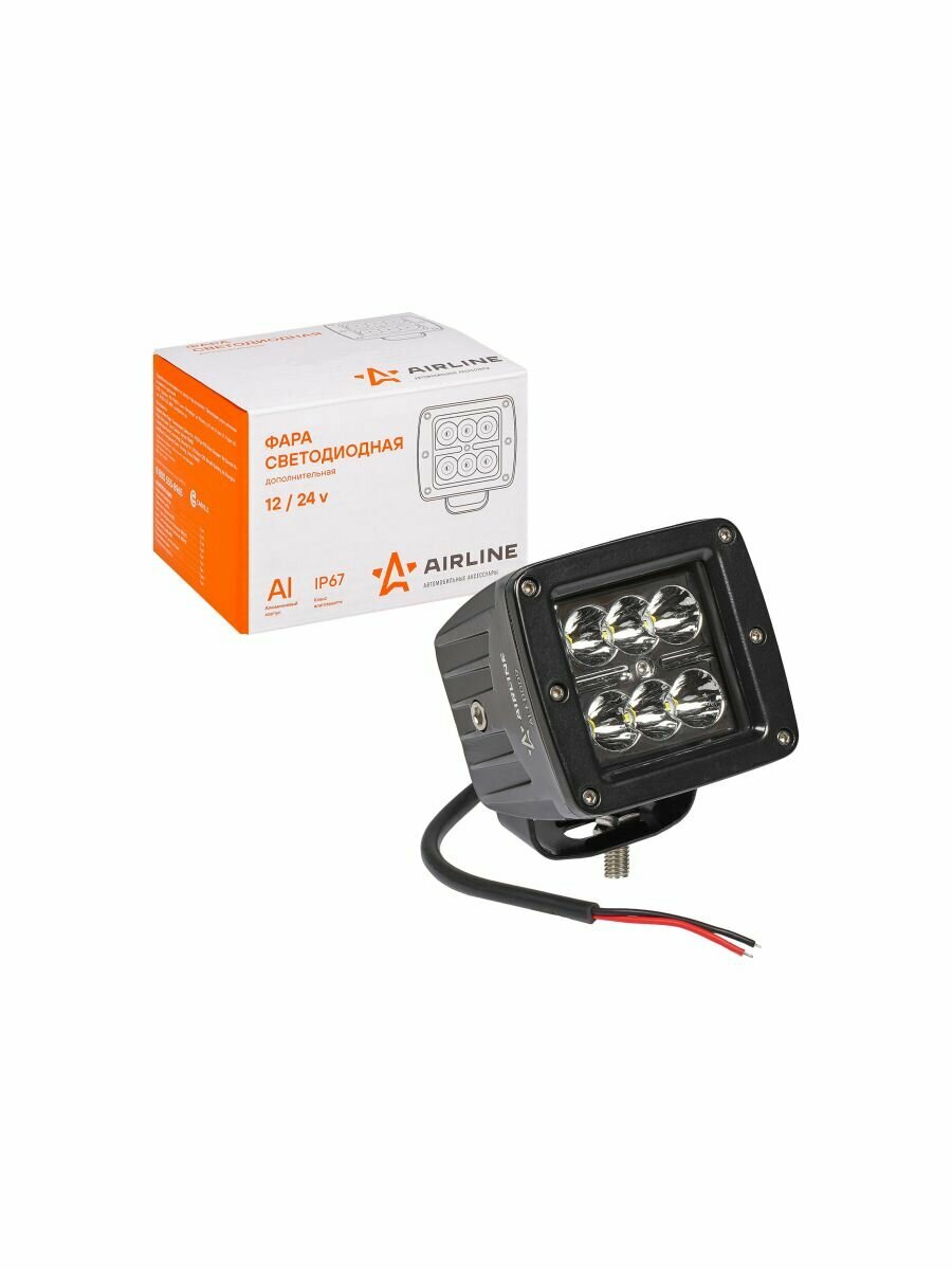 Фара светодиодная (квадратная) 18W 82x75x75 6 LED направленный свет 12/24V (AIRLINE)