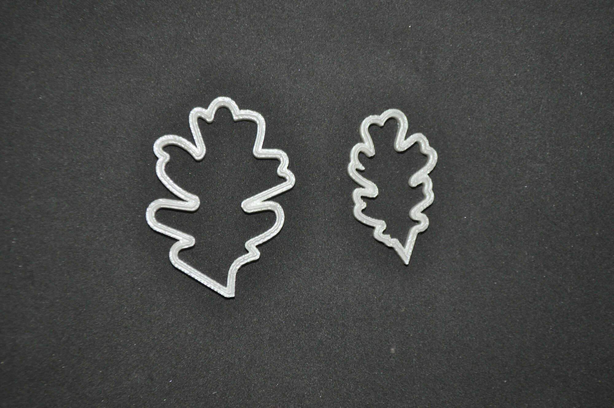 Пластиковые каттеры Листья Дуба