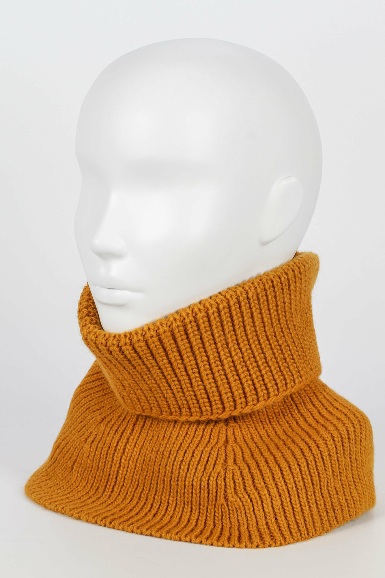 Шарф-манишка