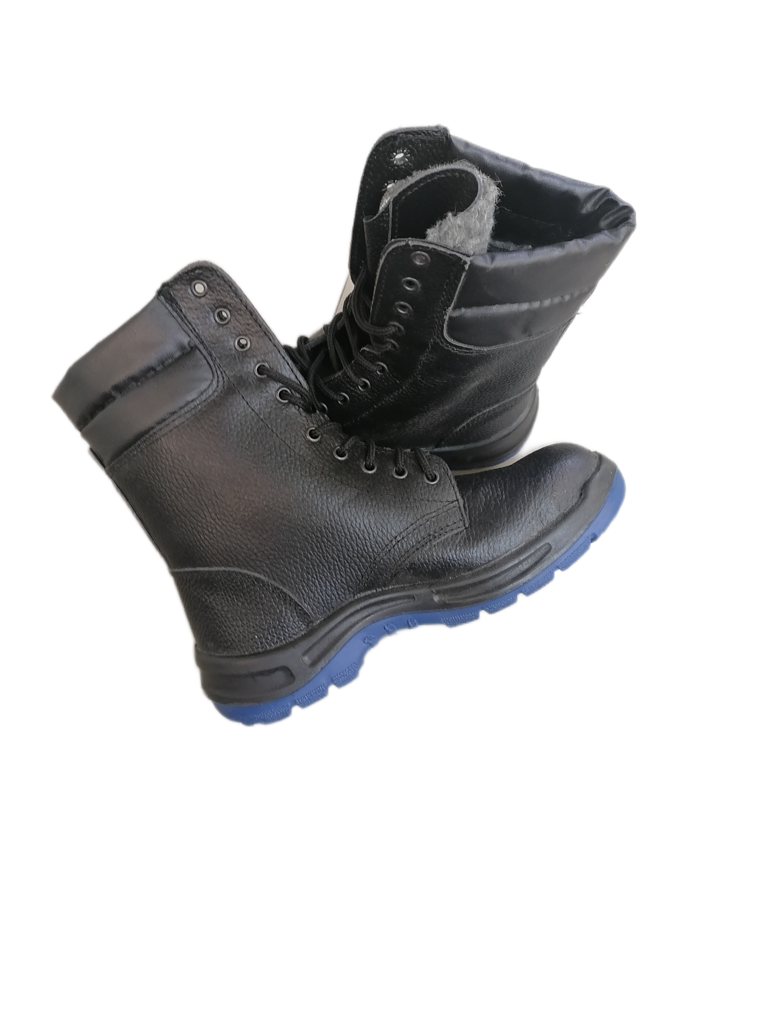 Ботинки кожаные утеплённые натуральная кожа. Подошва ПУ/резина. Размер 40