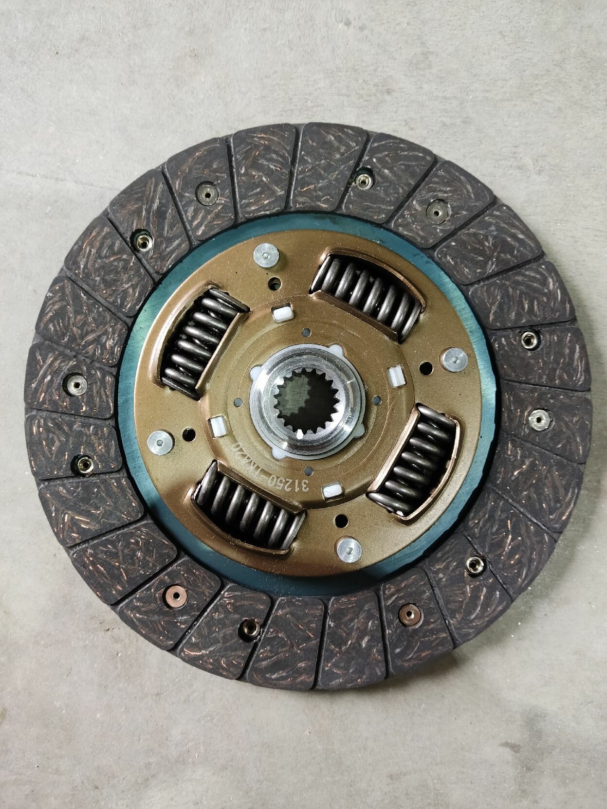 Диск сцепления Faw Oley [1.5 16V 5MT хетчбэк]