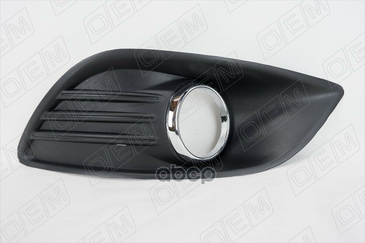 O.E.M. OEM1372R Окантовка противотуманной фары правая Ford Focus 2 2008-2011