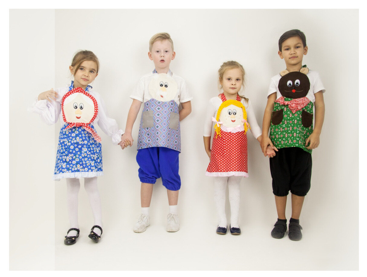 Набор фартуков для детского театрального представления "Маша и медведь" 4 фартука