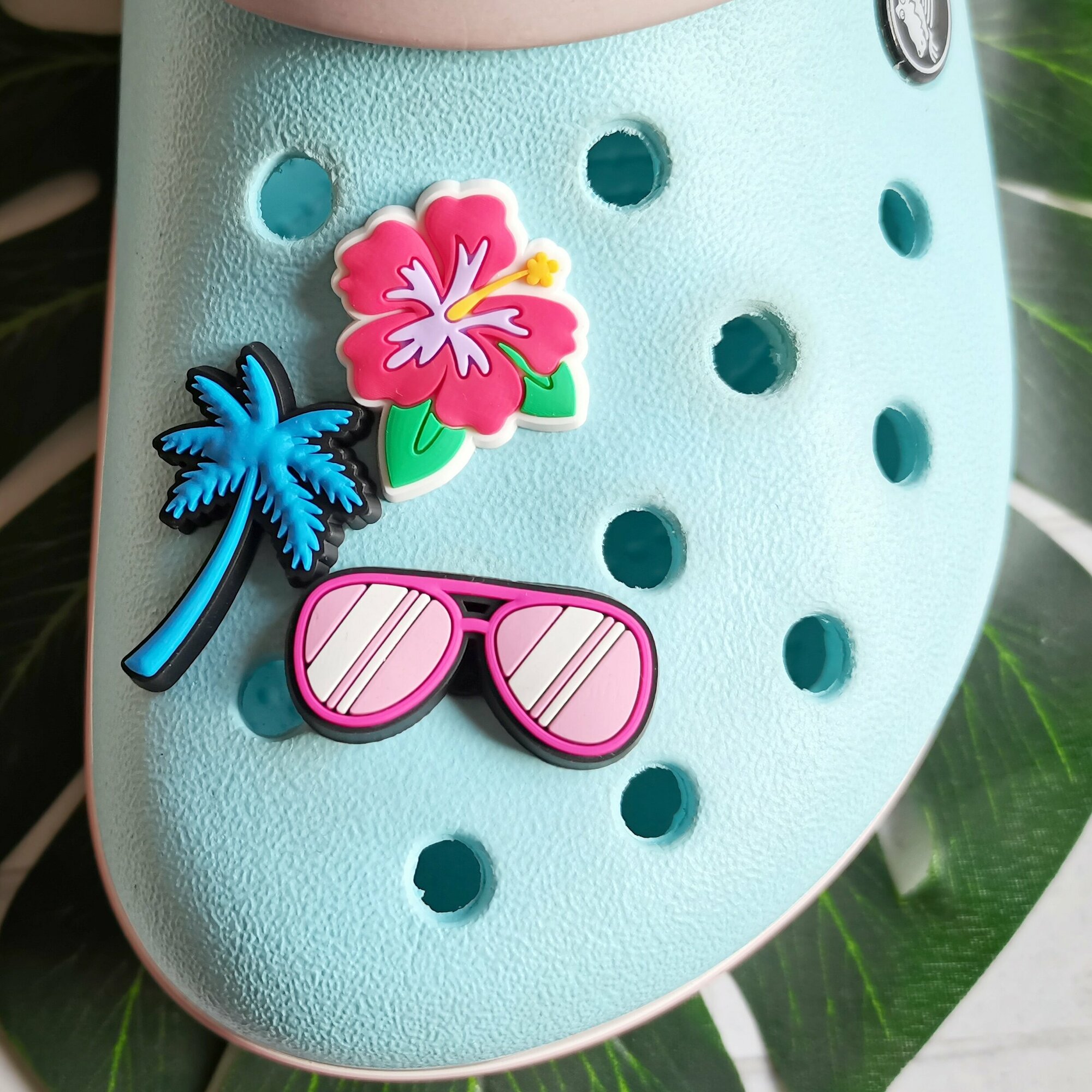 Джибитсы цветы, джибитс пальма на Crocs — фото 1