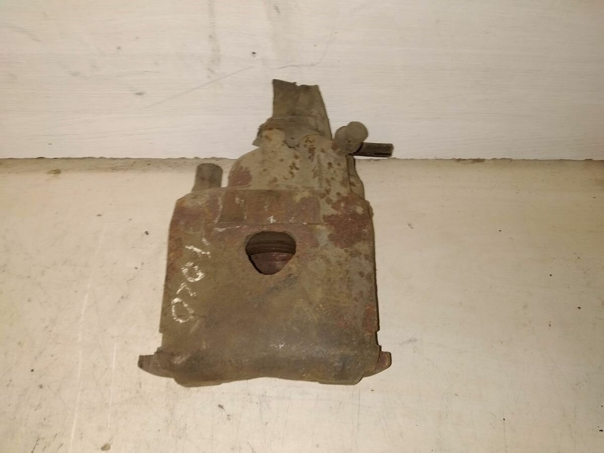 Суппорт тормозной передний левый Skoda Fabia 1 2 6N0615123B