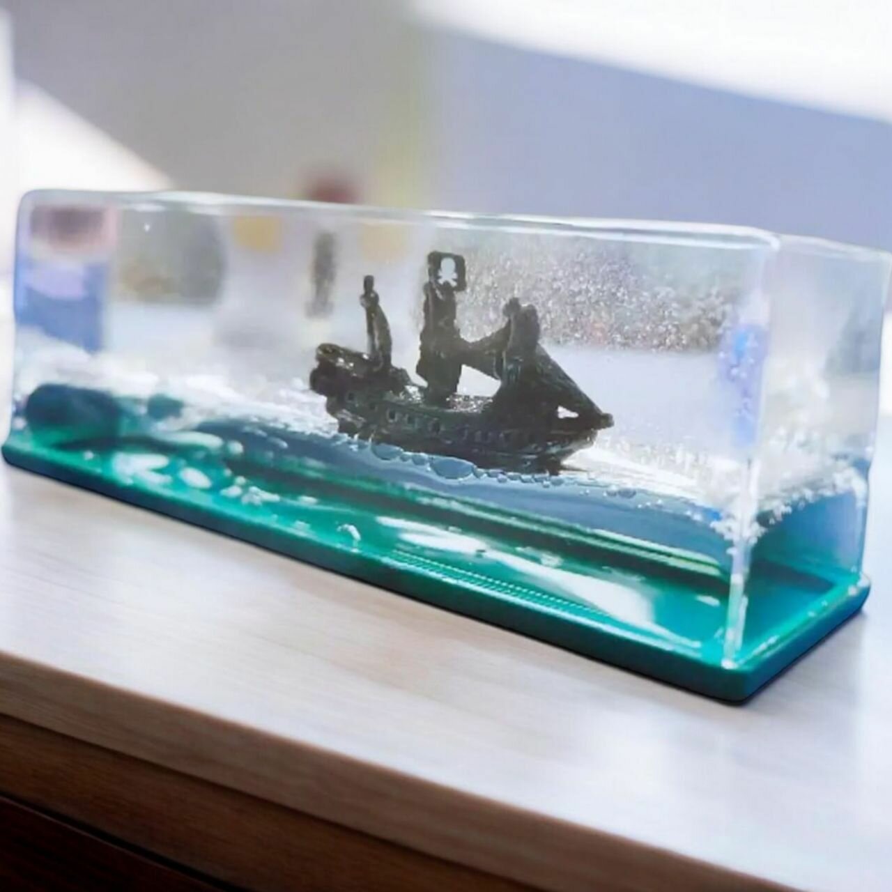 Сувенирный кораблик антистресс на панель автомобиля Черная жемчужина/Black Pearl, Drift Bottle