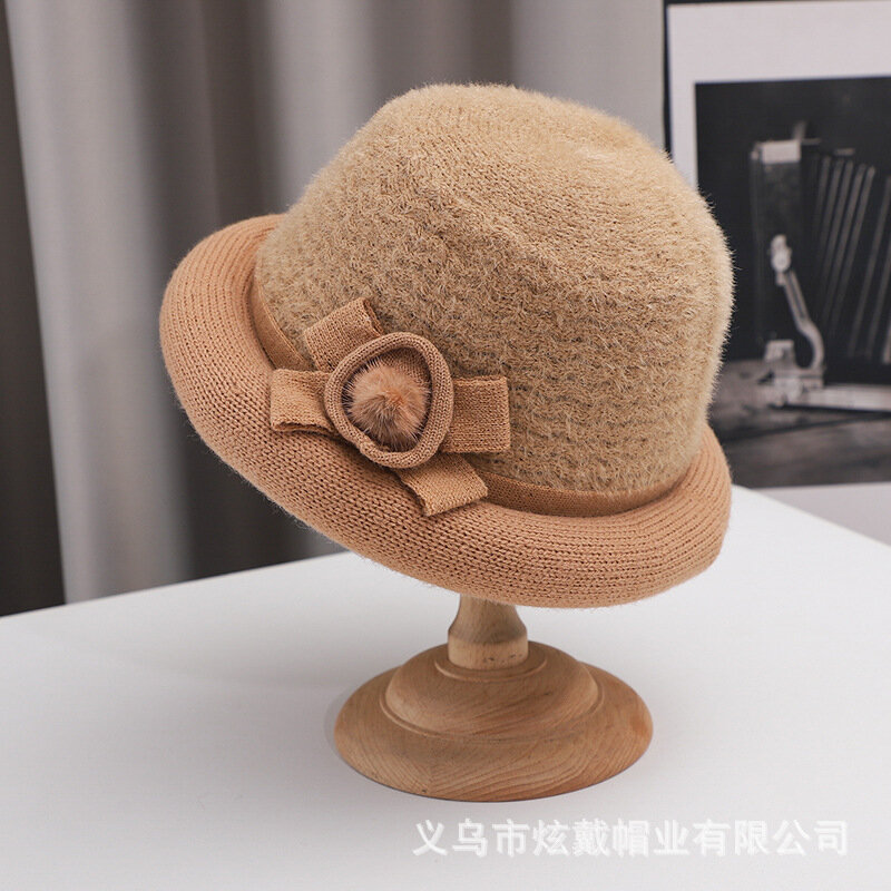 Шапка для женщин