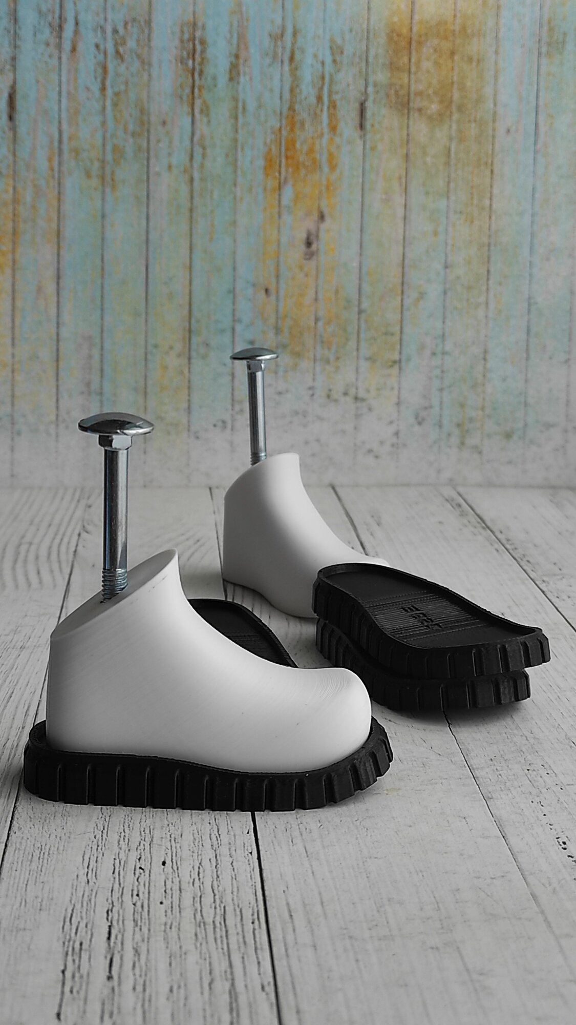 Подошвы черные к колодкам 269 для куклы Llorens 42 см