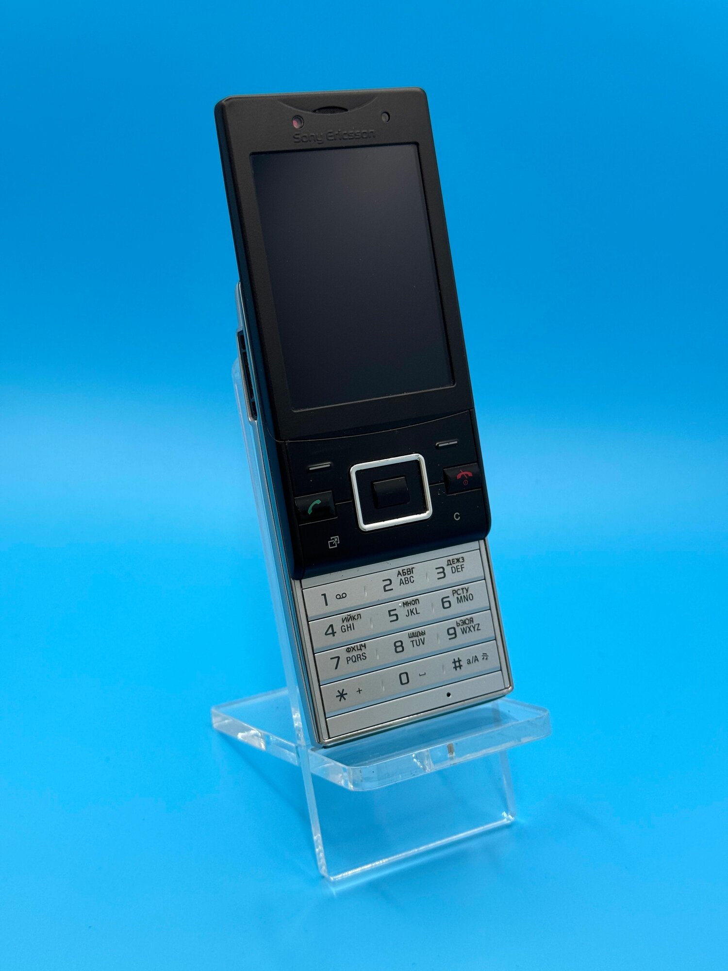 Мобильный телефон Sony Ericsson Hazel J20i