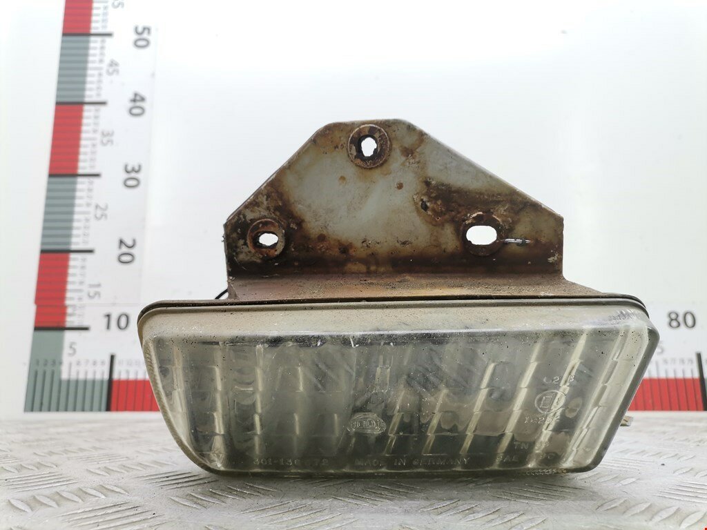 Фара противотуманная правая Volkswagen Transporter (T4) арт. 2229164