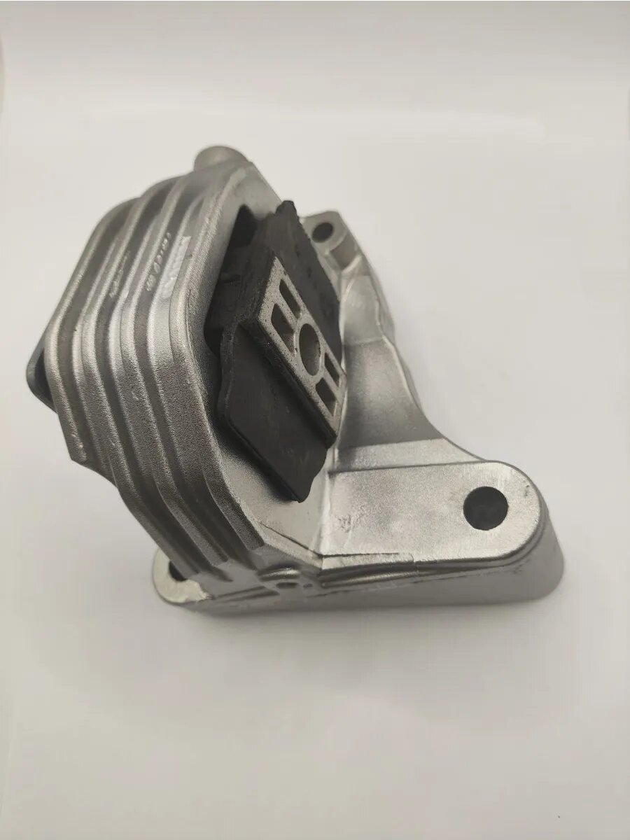 Опора двигателя верхняя