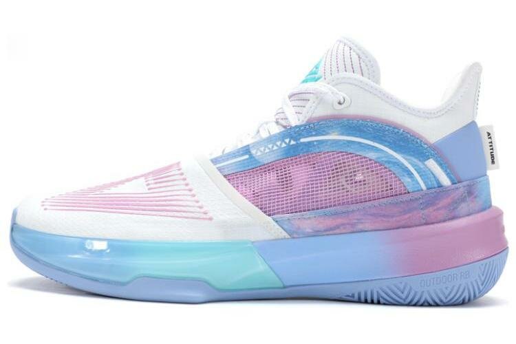 Кроссовки Extremely Large Triangle 1.0