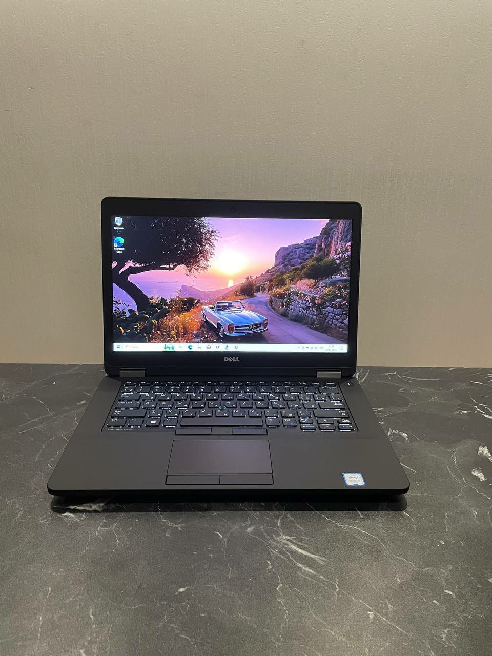 14" Ноутбук DELL LATITUDE E5470 1920х1080, Intel Core i5-6440HQ 2.6 ГГц, RAM 8 ГБ, SSD 256 ГБ, Intel HD Graphics 530