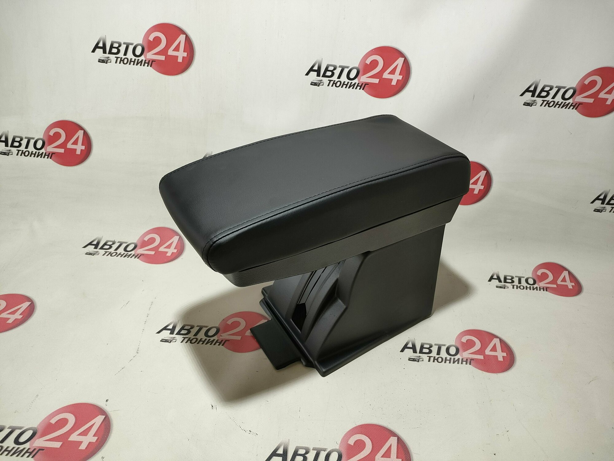 Подлокотник для Лада 4х4 Нива Легенда с 2022 г