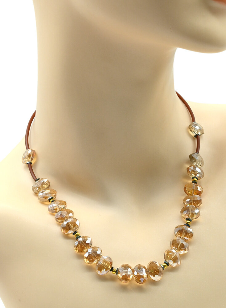 Колье, циркон