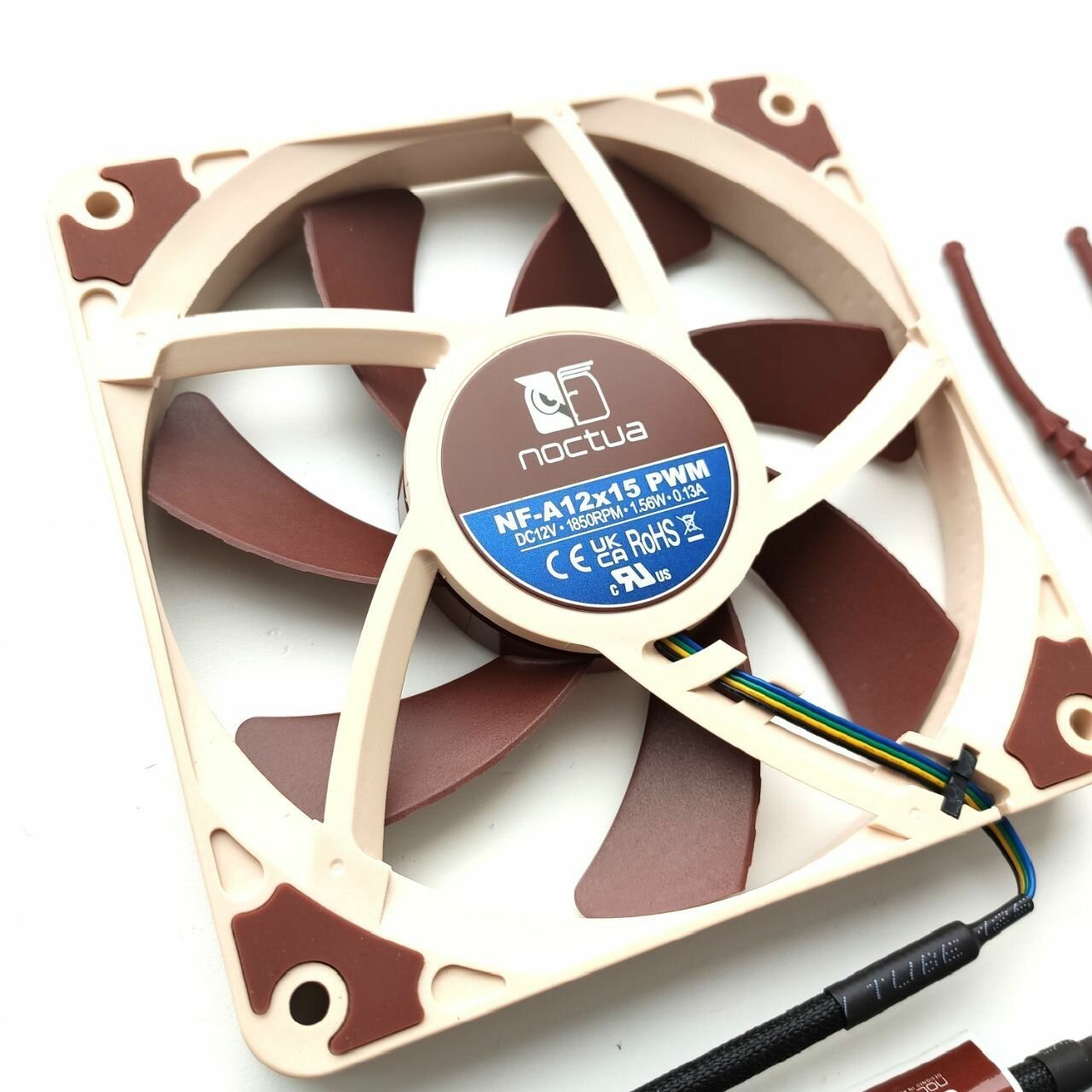 Noctua NF-A12X15-PWM Корпусный вентилятор 120 x120x15