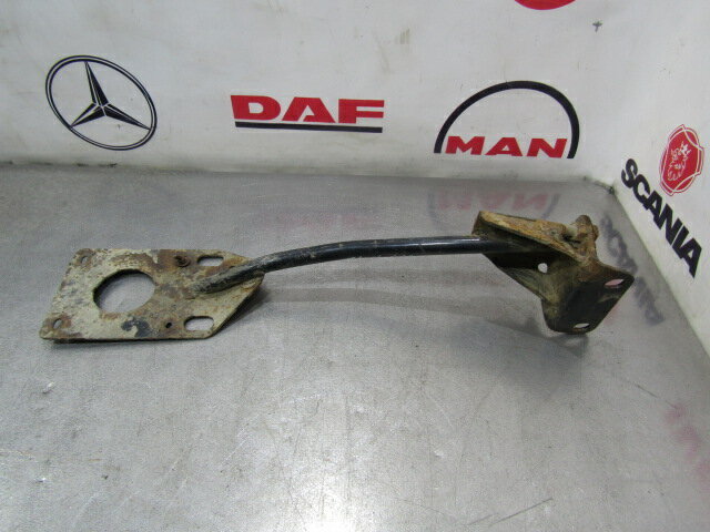 Кронштейн крыла передней оси правый MAN TGA, TGS