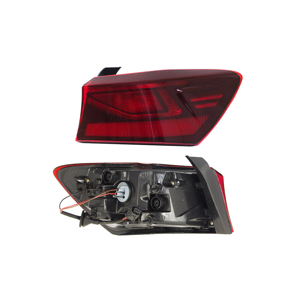 Фонарь задний KIA CERATO 18- Справа (SAT)