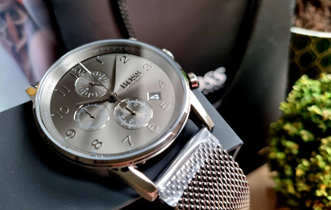 Наручные часы