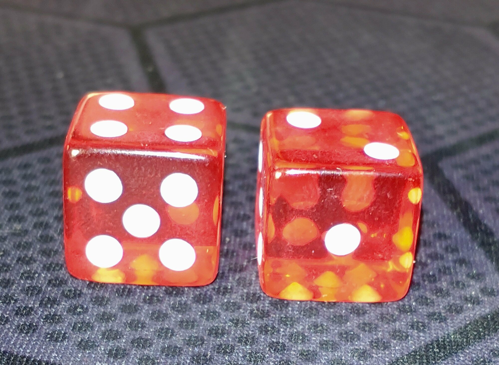 Игральные кубики Зары 16 мм 2штуки