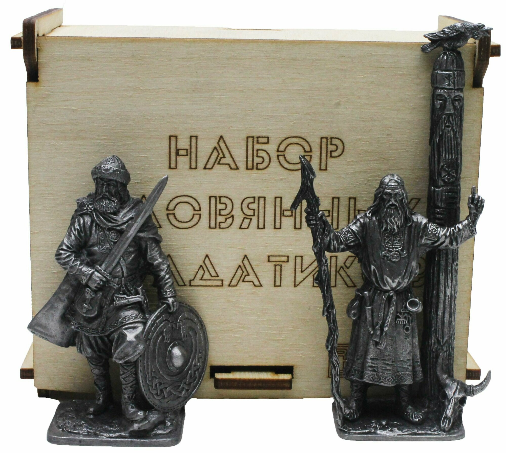 "Русские средневековые воины: Вещий Олег и Волхв" №1ЕК (2 н/к) в фанерной коробке набор оловянных солдатиков некрашеных