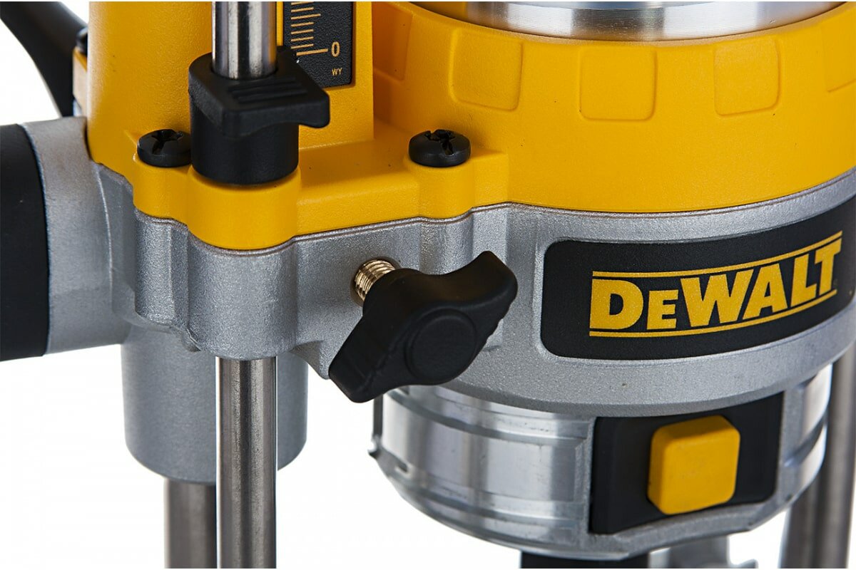 Фрезер DeWALT D26204K — фото 1