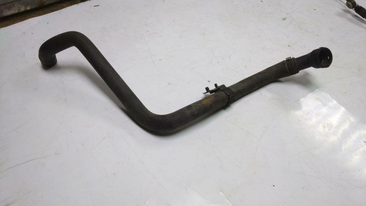 Фланец системы охлаждения Volkswagen Golf 5 (2003 - 2009) 1K0122291AE