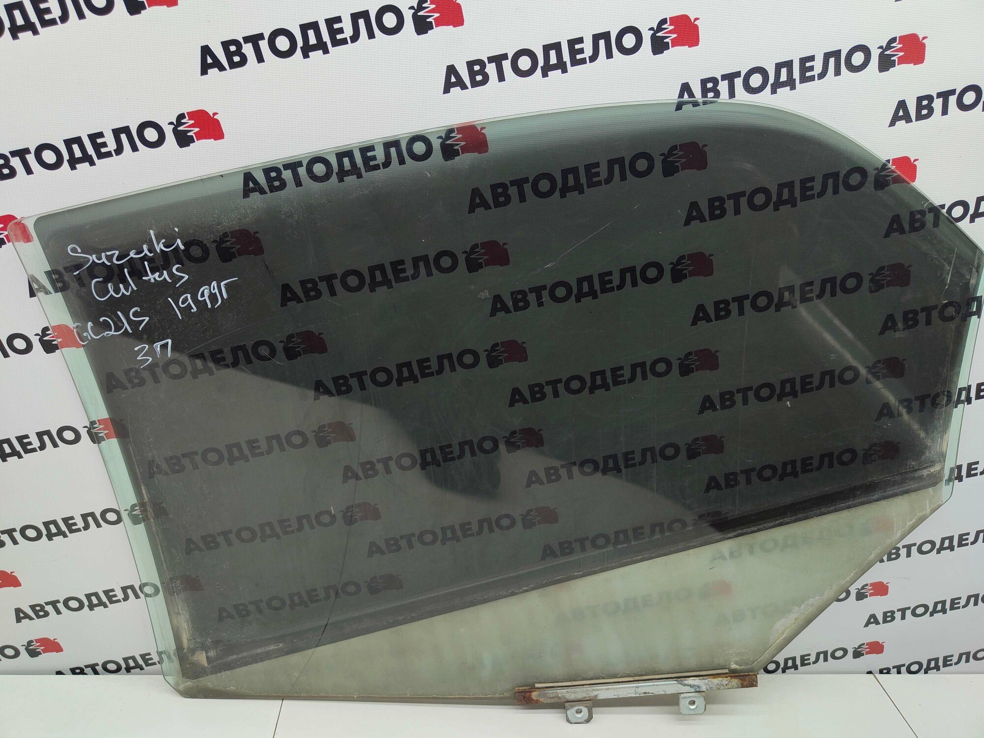 Стекло двери заднее правое Cultus GC21S 1999 г.в