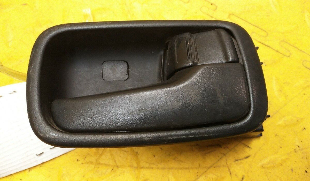 Ручка двери задней правой внутренняя Lancer (CS/Classic) Mitsubishi