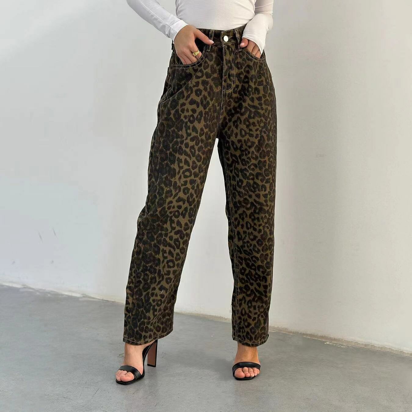 Брюки классические