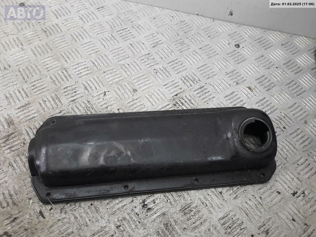 Крышка клапанная ДВС Volkswagen Golf-4