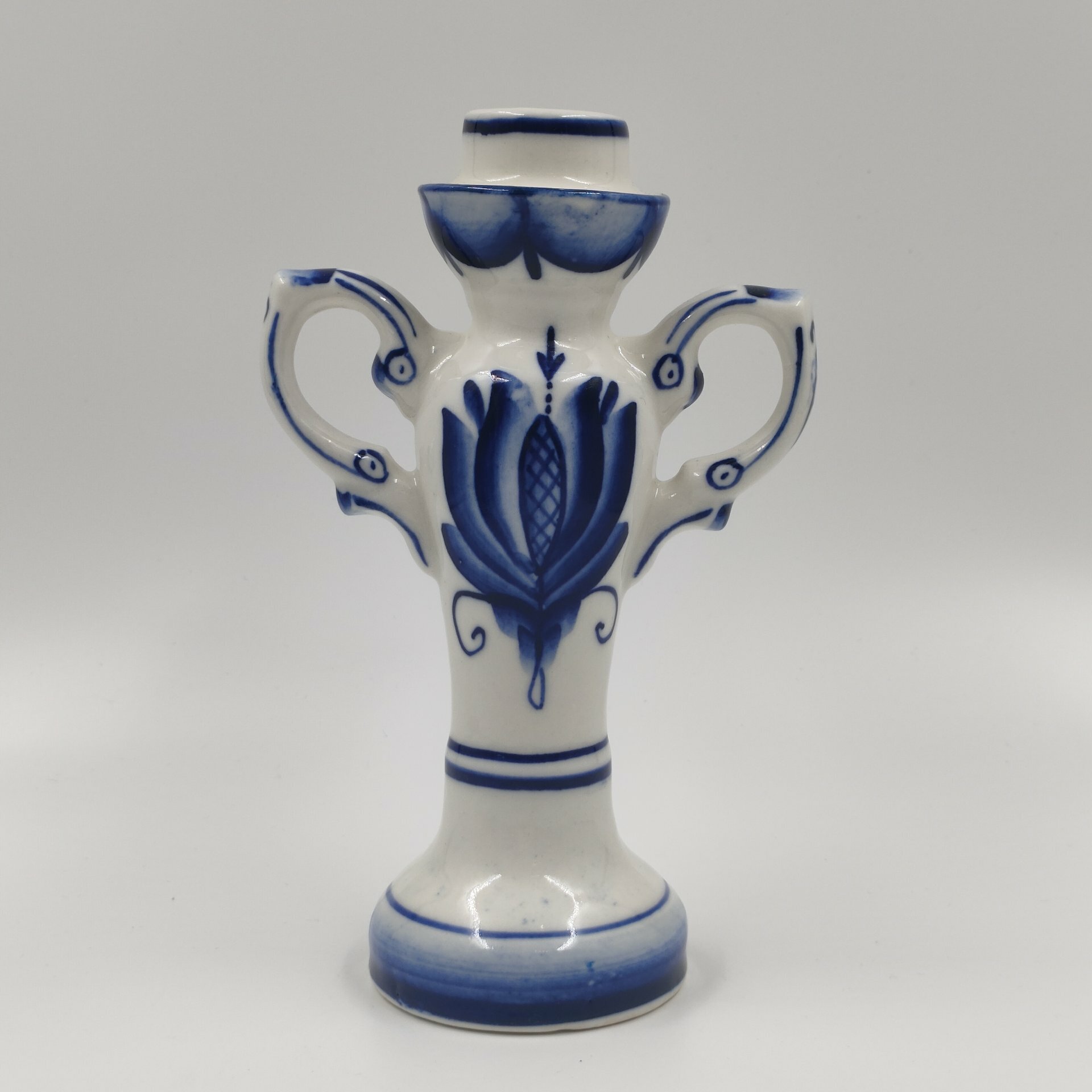 Подсвечник для одной свечи с цветочным декором, Гжель, фарфор, роспись, Россия