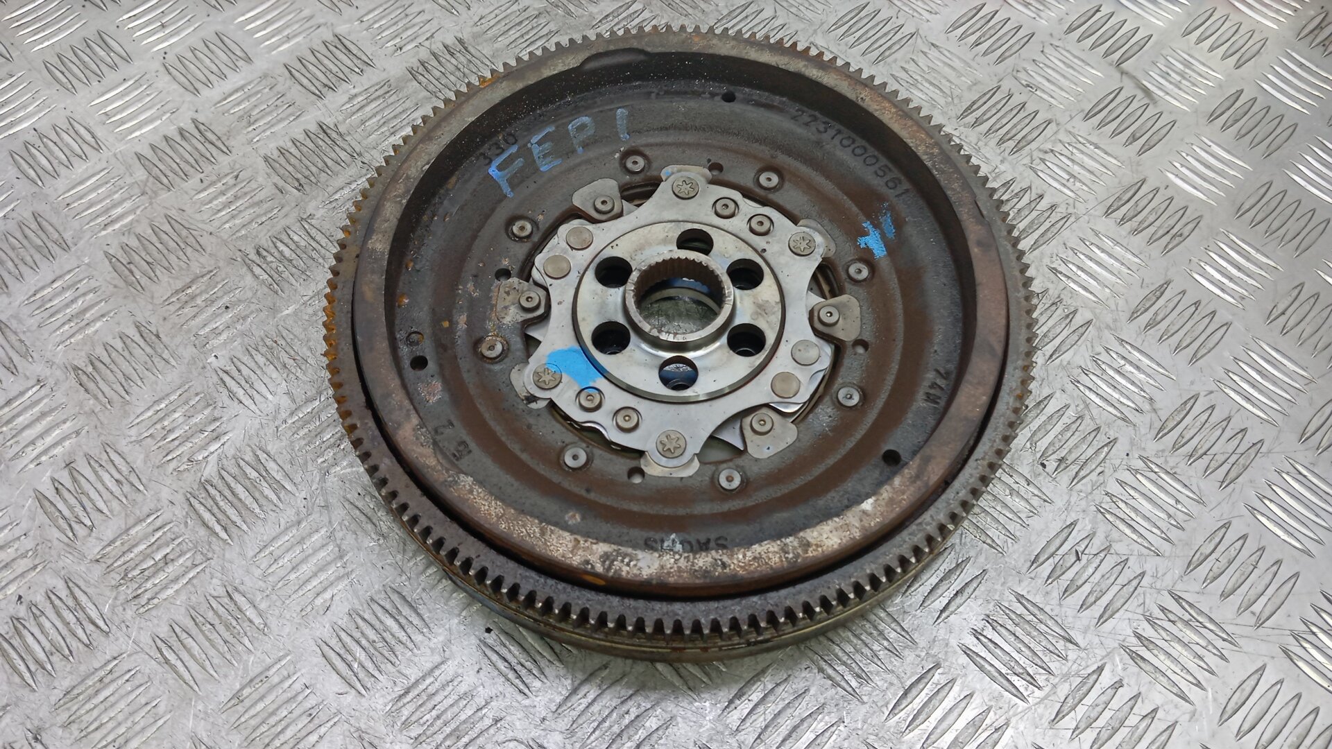 Маховик демпферный дизельный VOLKSWAGEN TIGUAN 1