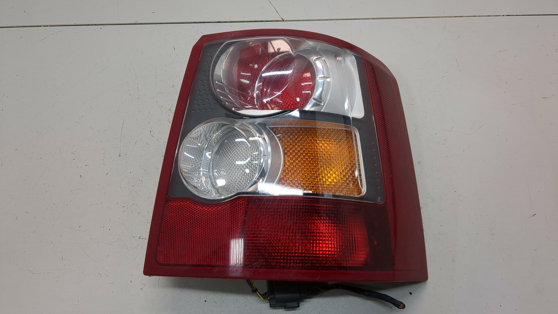 Фонарь (задний) правый Land Rover Range Rover Sport Б/У