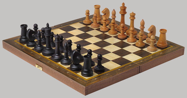 Шахматы Баталия (складные, средние)