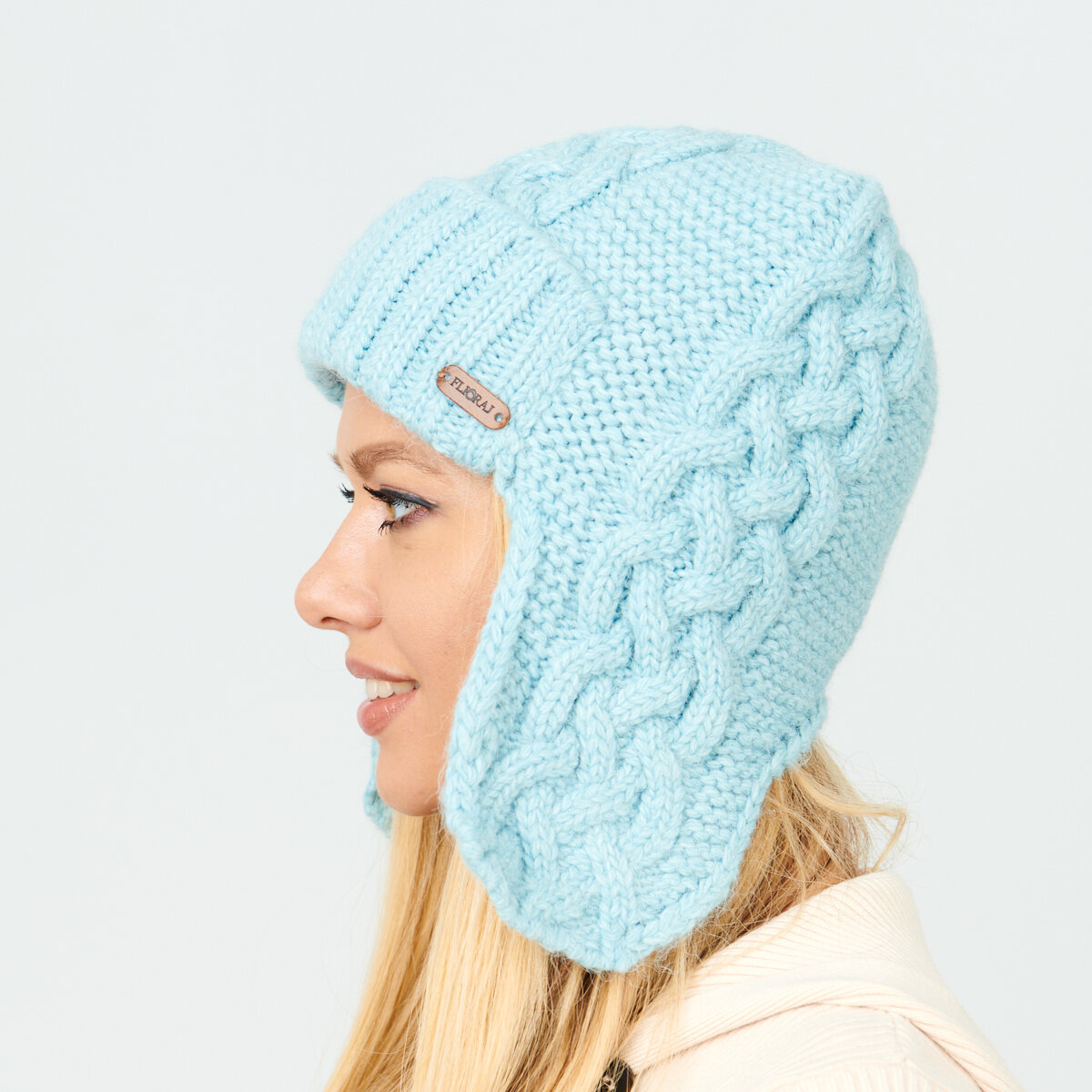 Шапка-ушанка для женщин