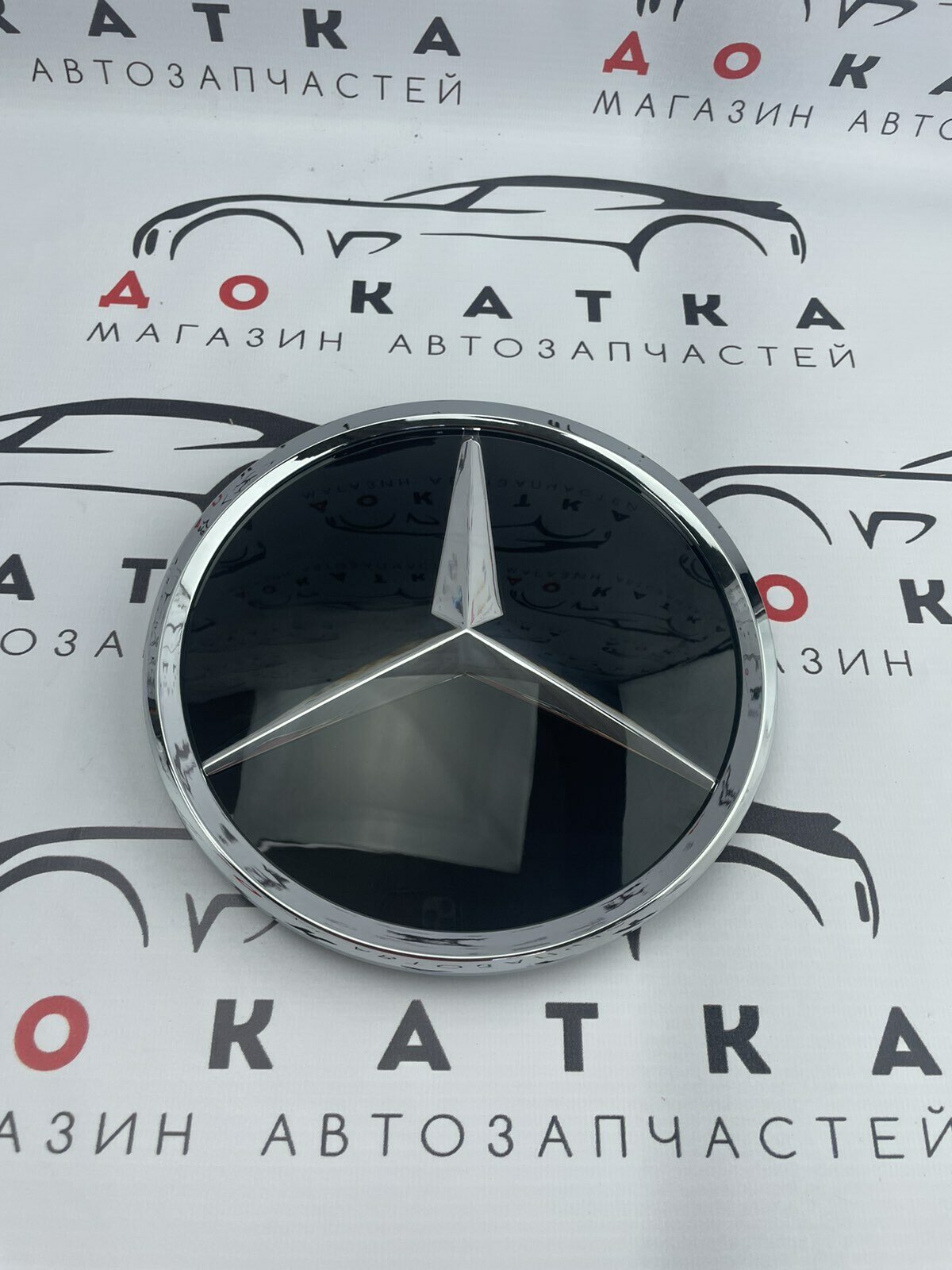 Эмблема для автомобиля