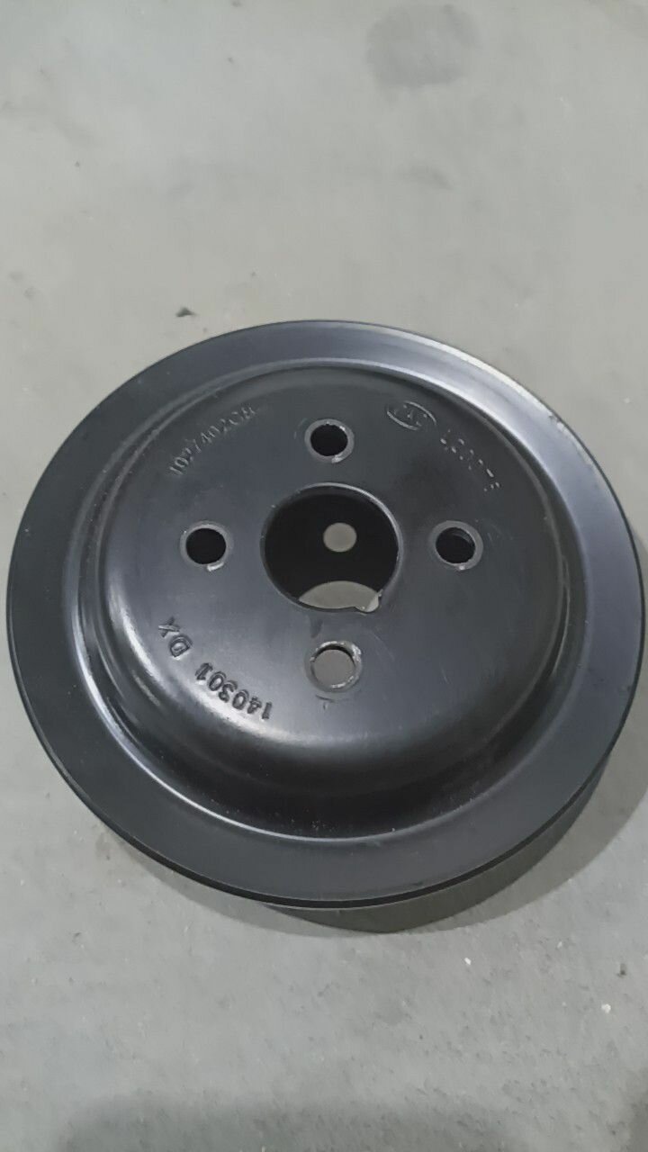 Шкив водяного насоса JAC S5 рестайлинг (2018+) [2.0 16V 5MT внедорожник]