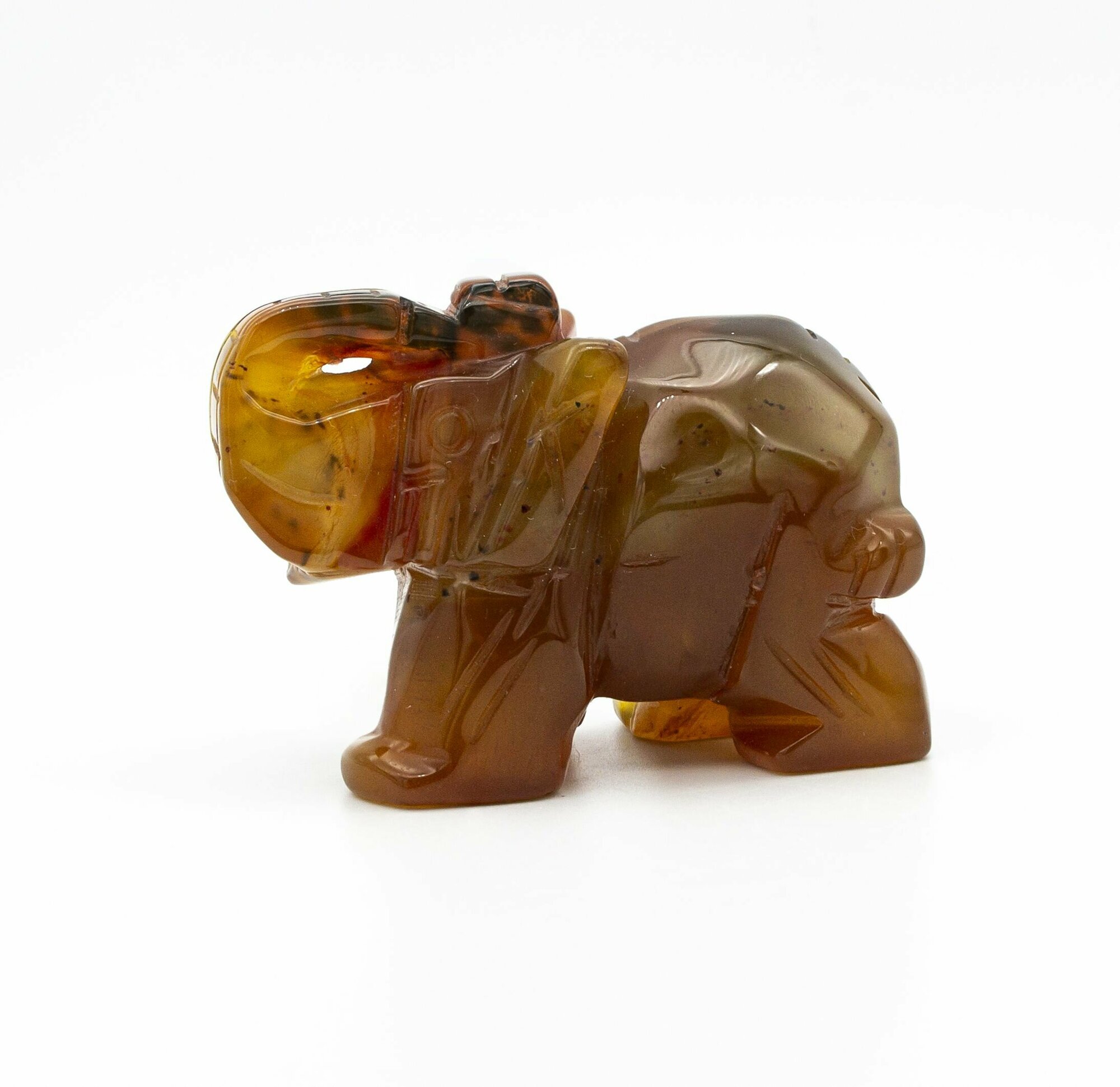 Статуэтка слона из сердолика №3