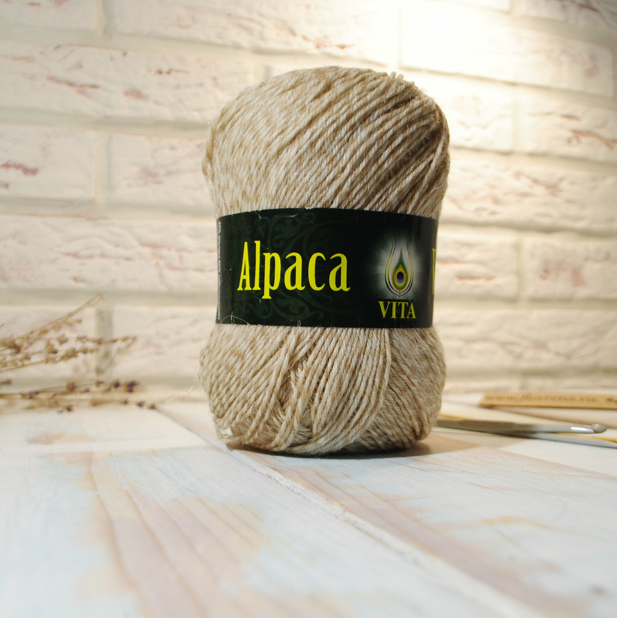 Пряжа Vita Alpaca Wool, 2987 беж. меланж, 100 г, 300 м, 60% шерсть, 40%шерсть альпаки, 1 шт