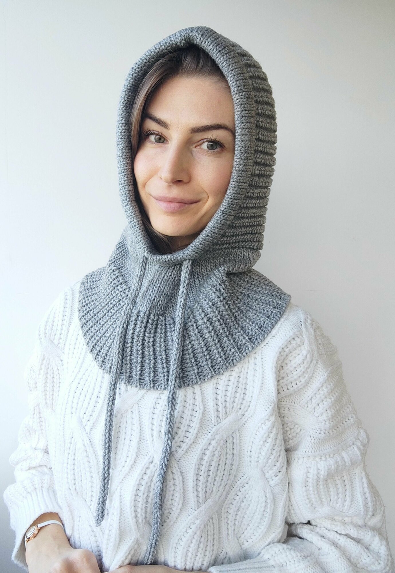 Капюшон Осень-зима 2025 для женщин