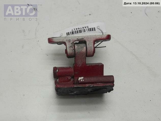 Петля крышки (двери) багажника Volkswagen Golf-3