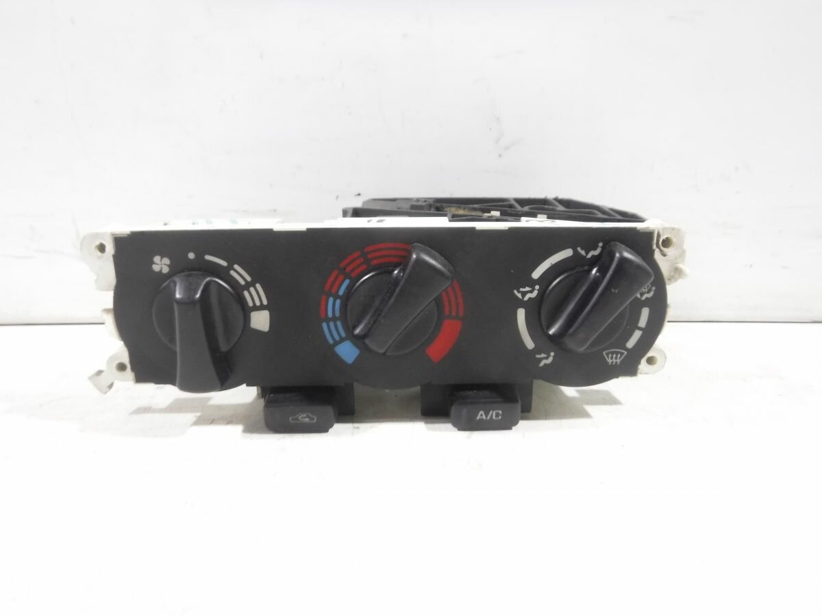 Блок управления отопителем Nissan Primera P11 (1995—2000) 275103J415