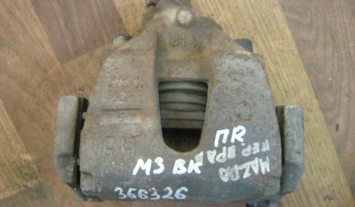 Суппорт передний 3 (BK) Mazda BPYK3361XA