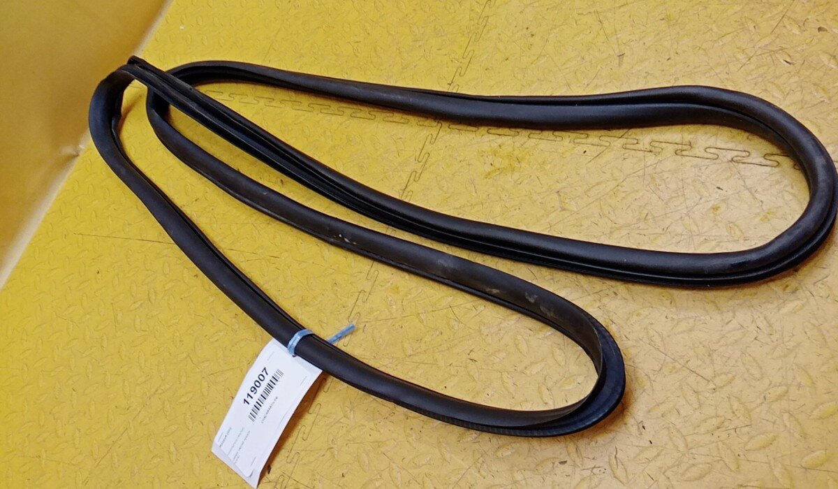 Уплотнитель (внутри) 6 (GH) Mazda